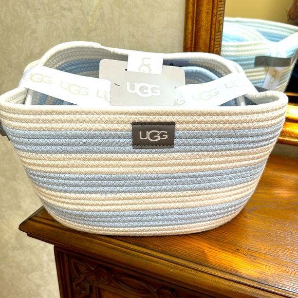 UGG | Accents | New Ugg 3 Piece Tuscany Storage Set Blue And White ...